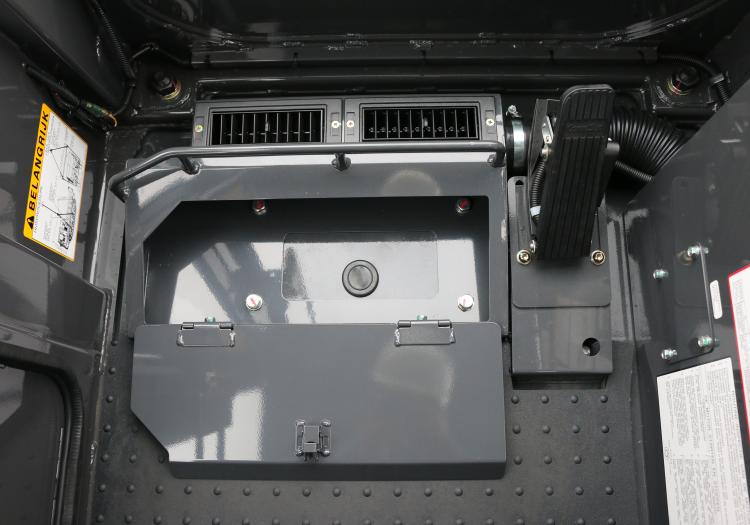 KATO IC120-2 Crawler Carrier | Canada's Source For Tracked Carriers ...