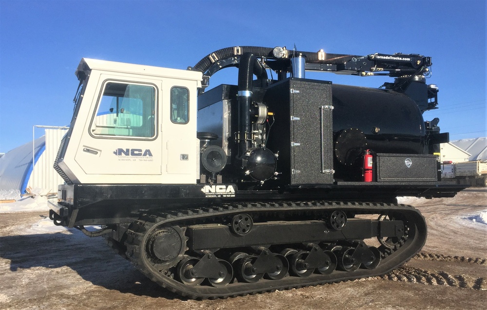 Custom Crawler Carriers Canada | 30+ Years Experience